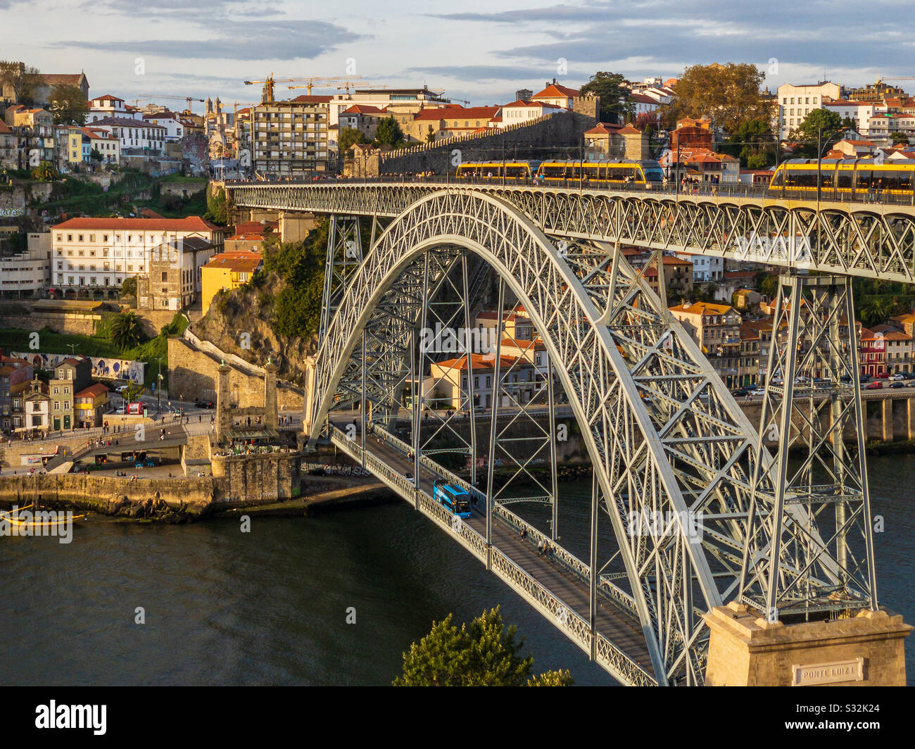 Bridge luis i hi-res stock photography and images - Alamy