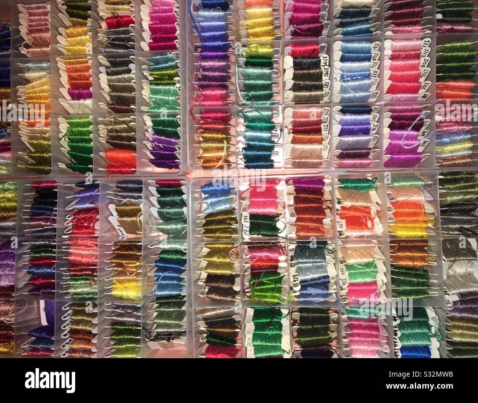 Thread organization hi-res stock photography and images - Alamy