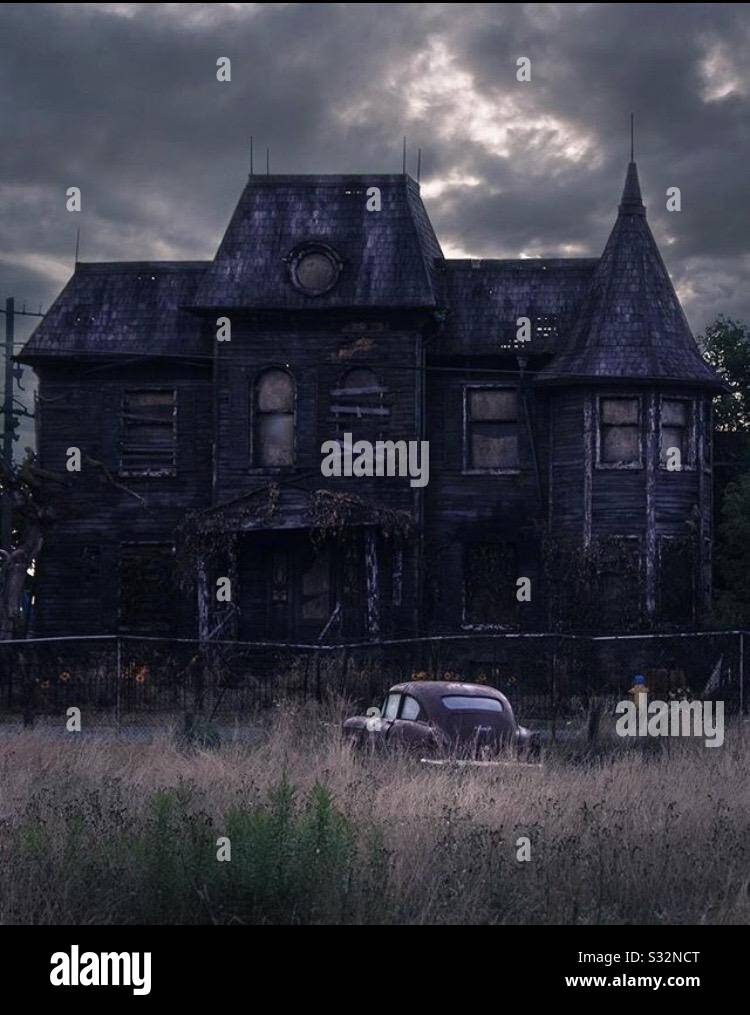 House of horrors hi-res stock photography and images - Alamy