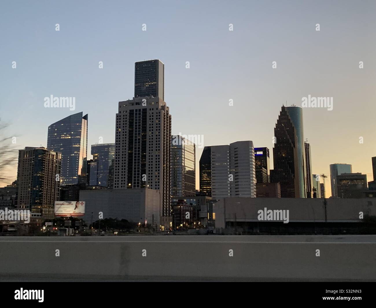 Downtown houston hi-res stock photography and images - Alamy