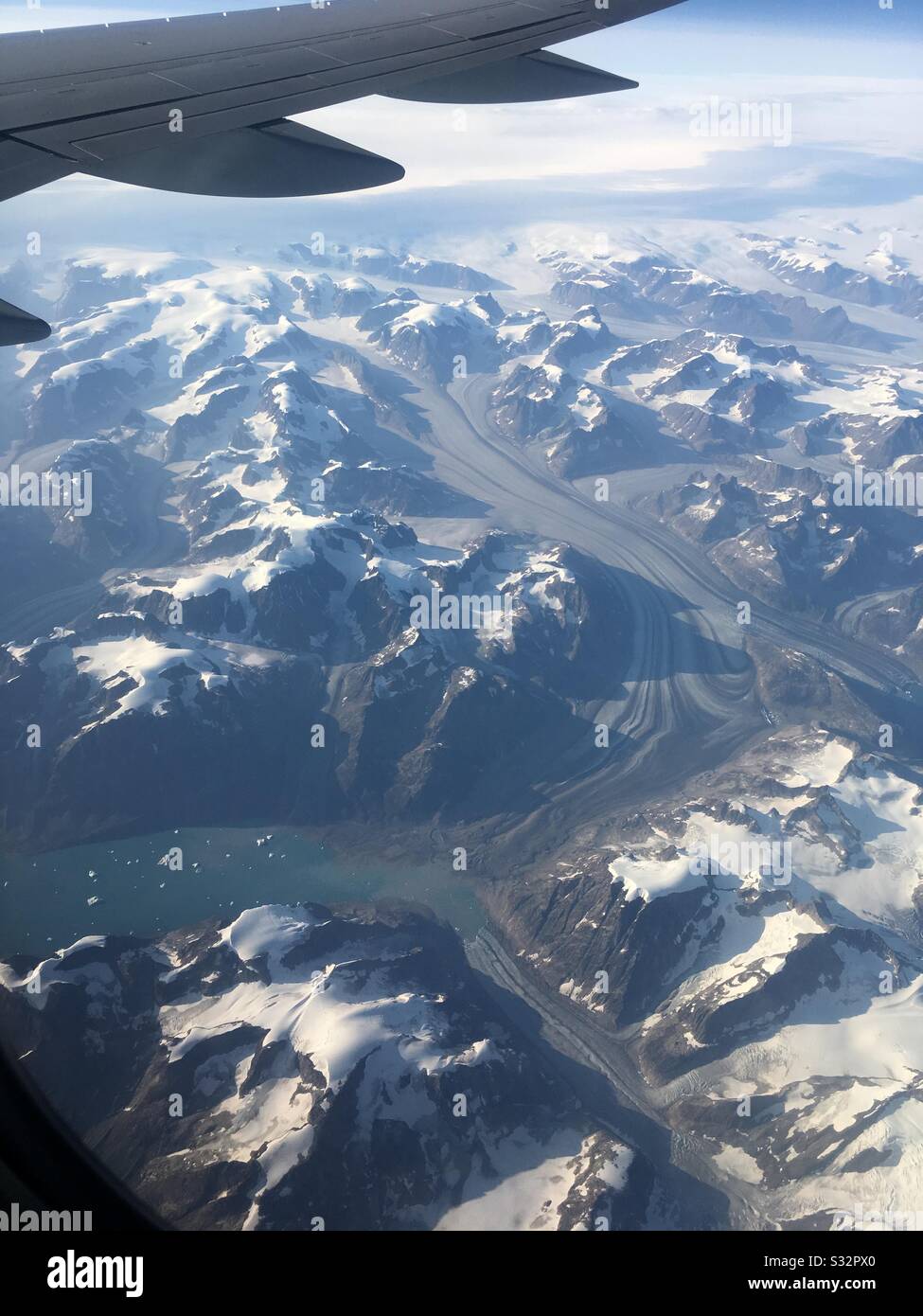 Wing over landscape hi-res stock photography and images - Alamy