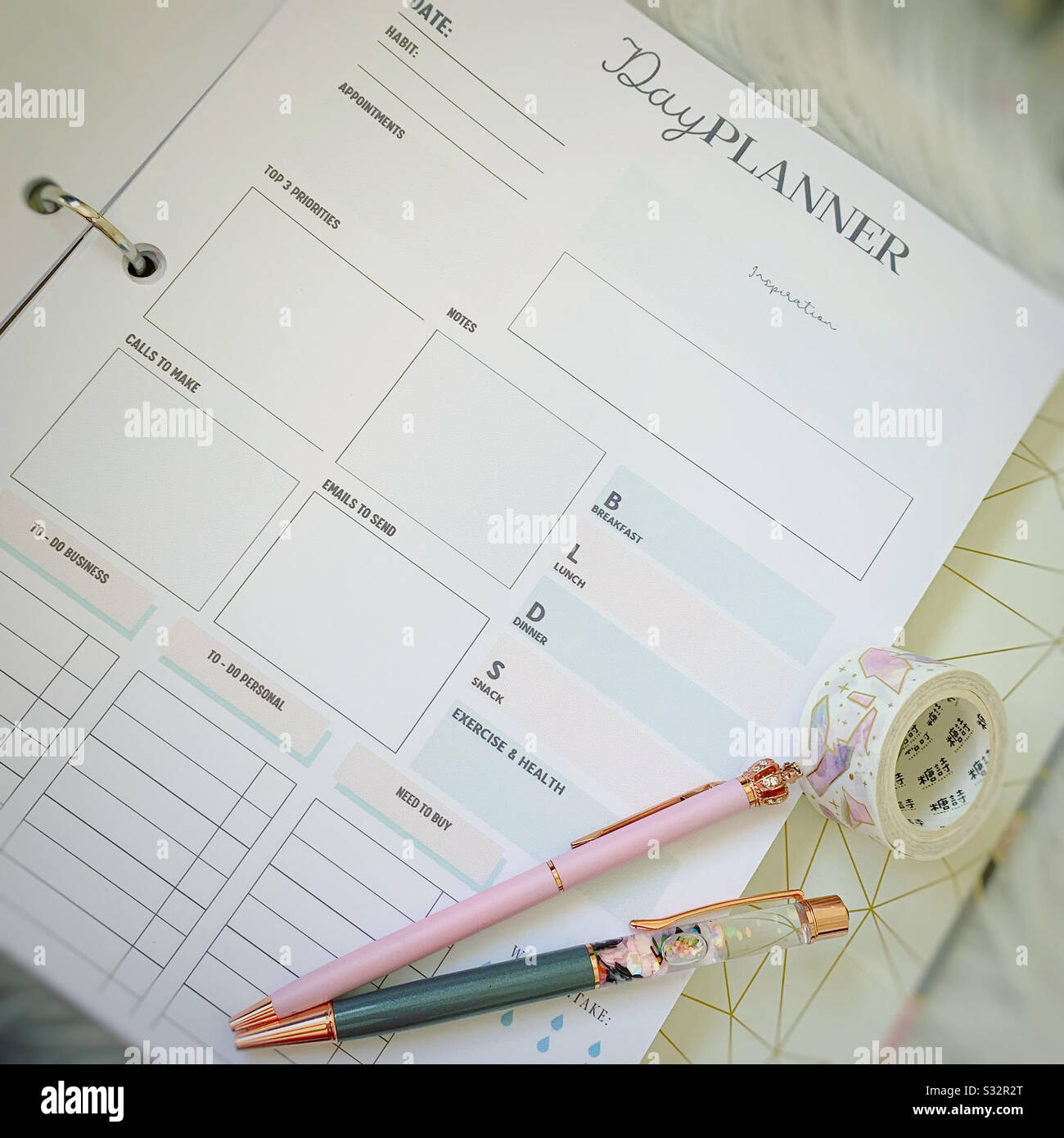 Planner pens hi-res stock photography and images - Alamy