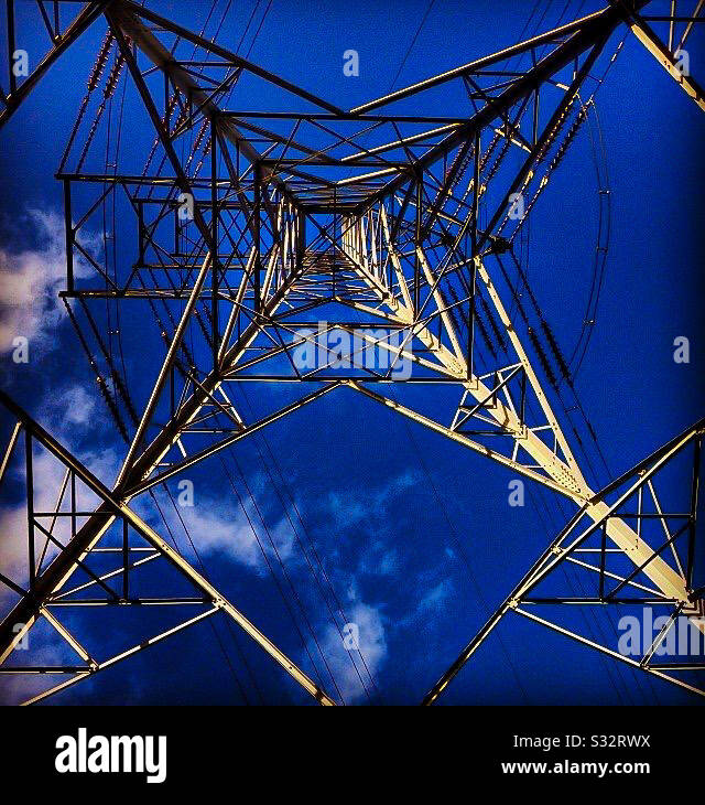 Electricity pylon electric hi-res stock photography and images - Alamy