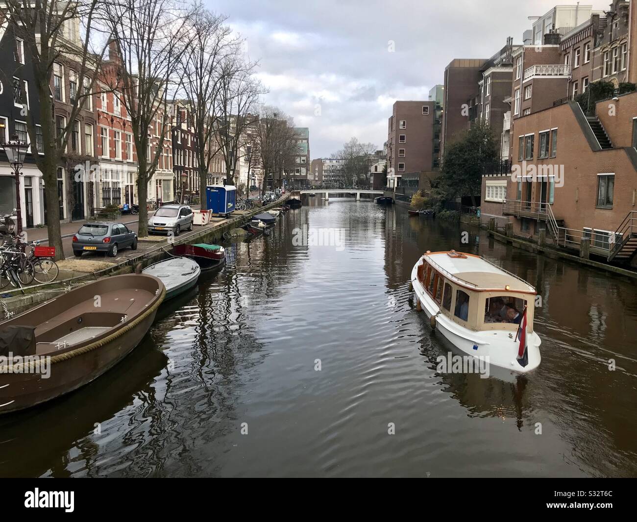 Amsterdam river hi-res stock photography and images - Alamy