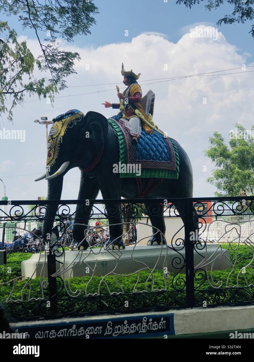 Karikalan hi-res stock photography and images - Alamy