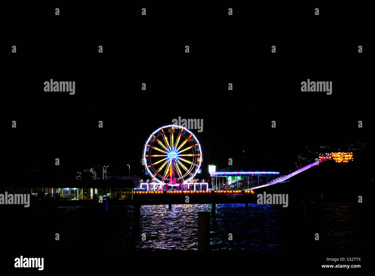 Pier lights lit hi-res stock photography and images - Alamy