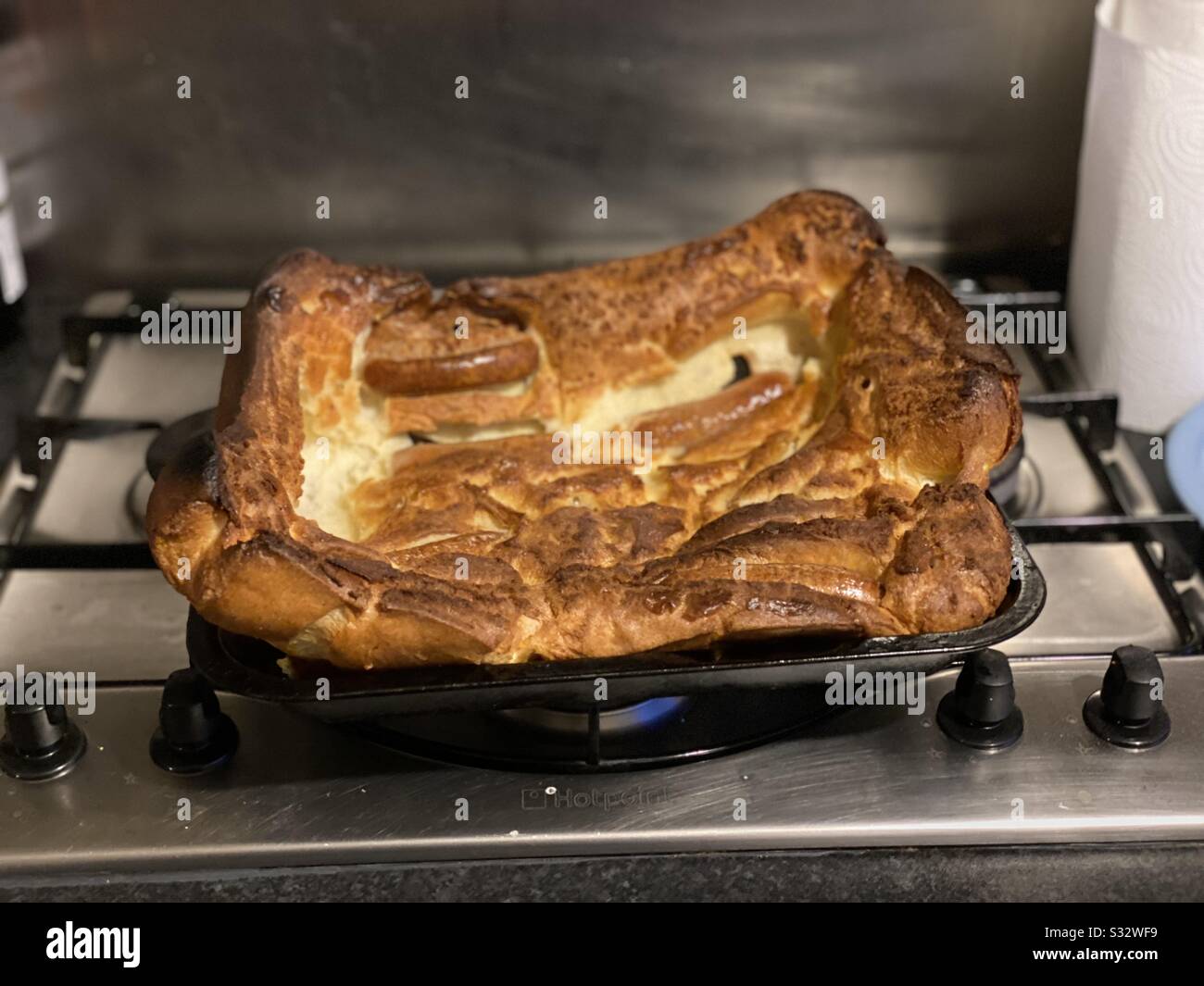 Hob hole hi-res stock photography and images - Alamy