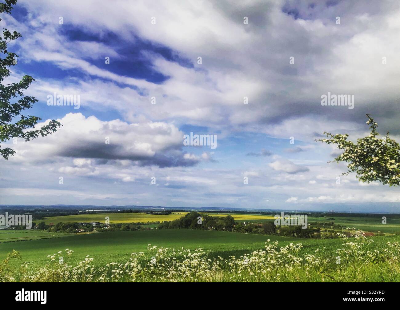 Oxfordshire fields hi-res stock photography and images - Alamy