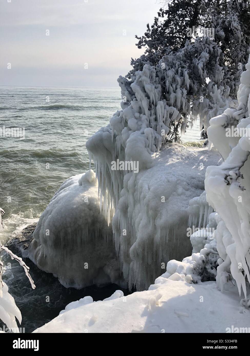 Iced over Cave Point Stock Photo - Alamy