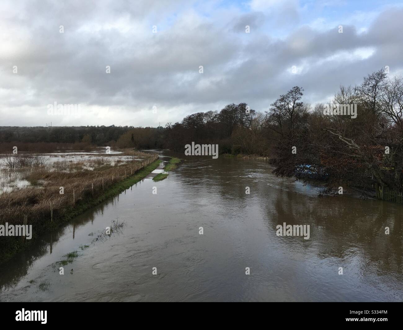 Flooding in guildford hi-res stock photography and images - Alamy