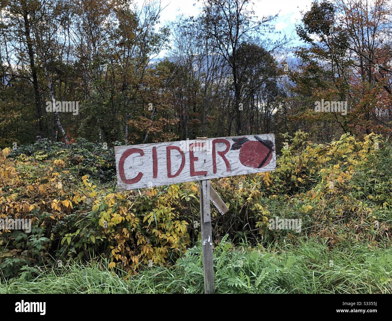Cider sign hi-res stock photography and images - Alamy