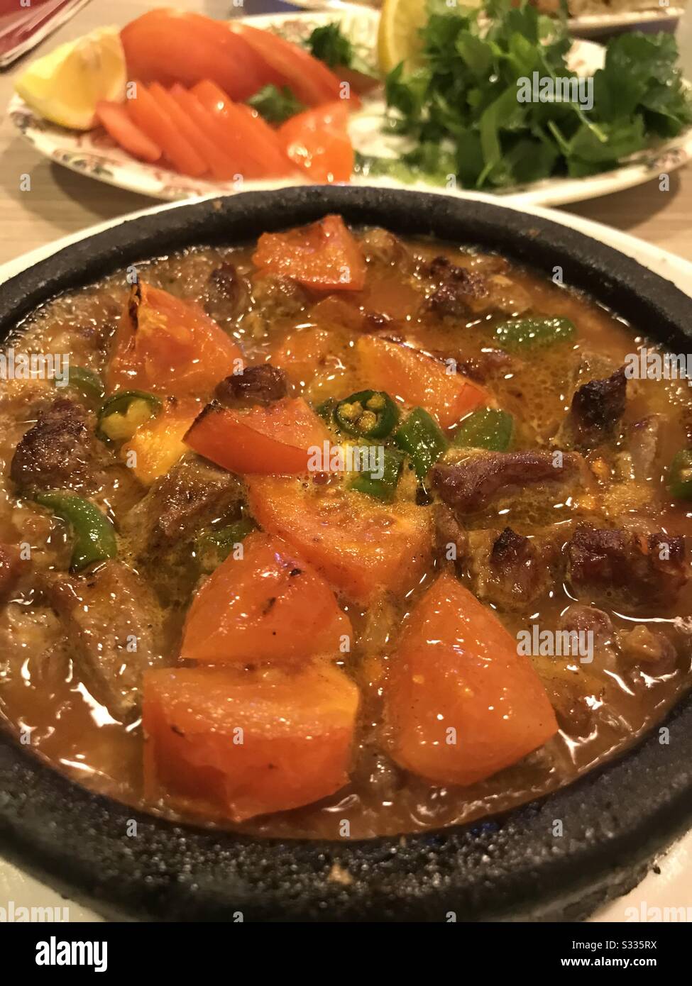 Sizzling food hi-res stock photography and images - Alamy