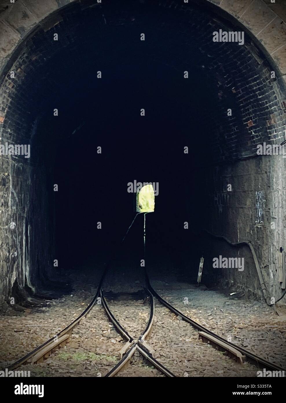Railroad tunnel hi-res stock photography and images - Alamy