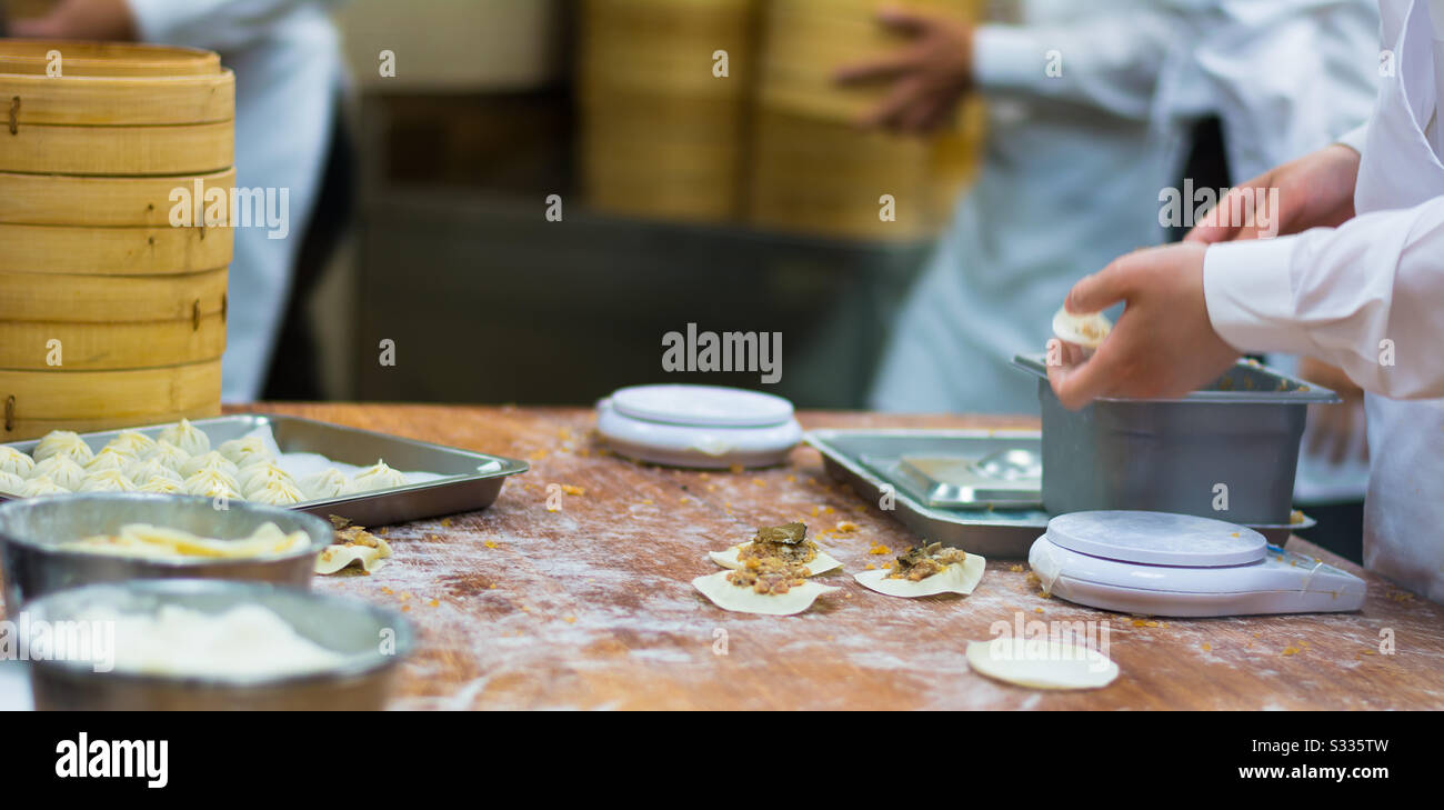 Chinese Chef And Vegetables High Resolution Stock Photography and ...