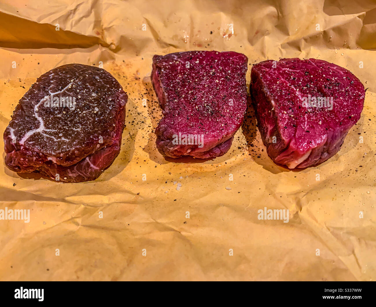 Seasoned steak hi-res stock photography and images - Alamy