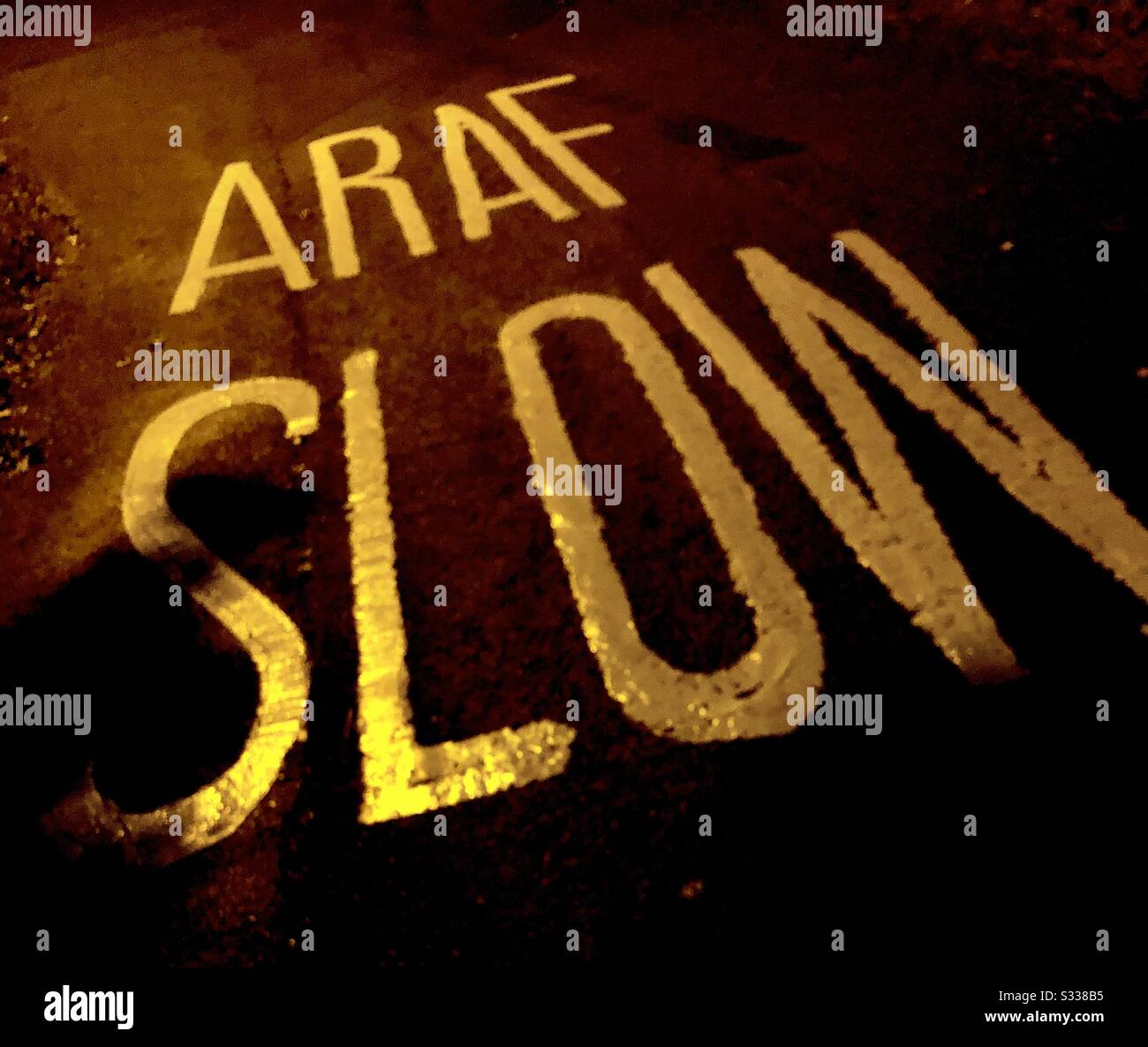 Sign welsh wales hi-res stock photography and images - Alamy