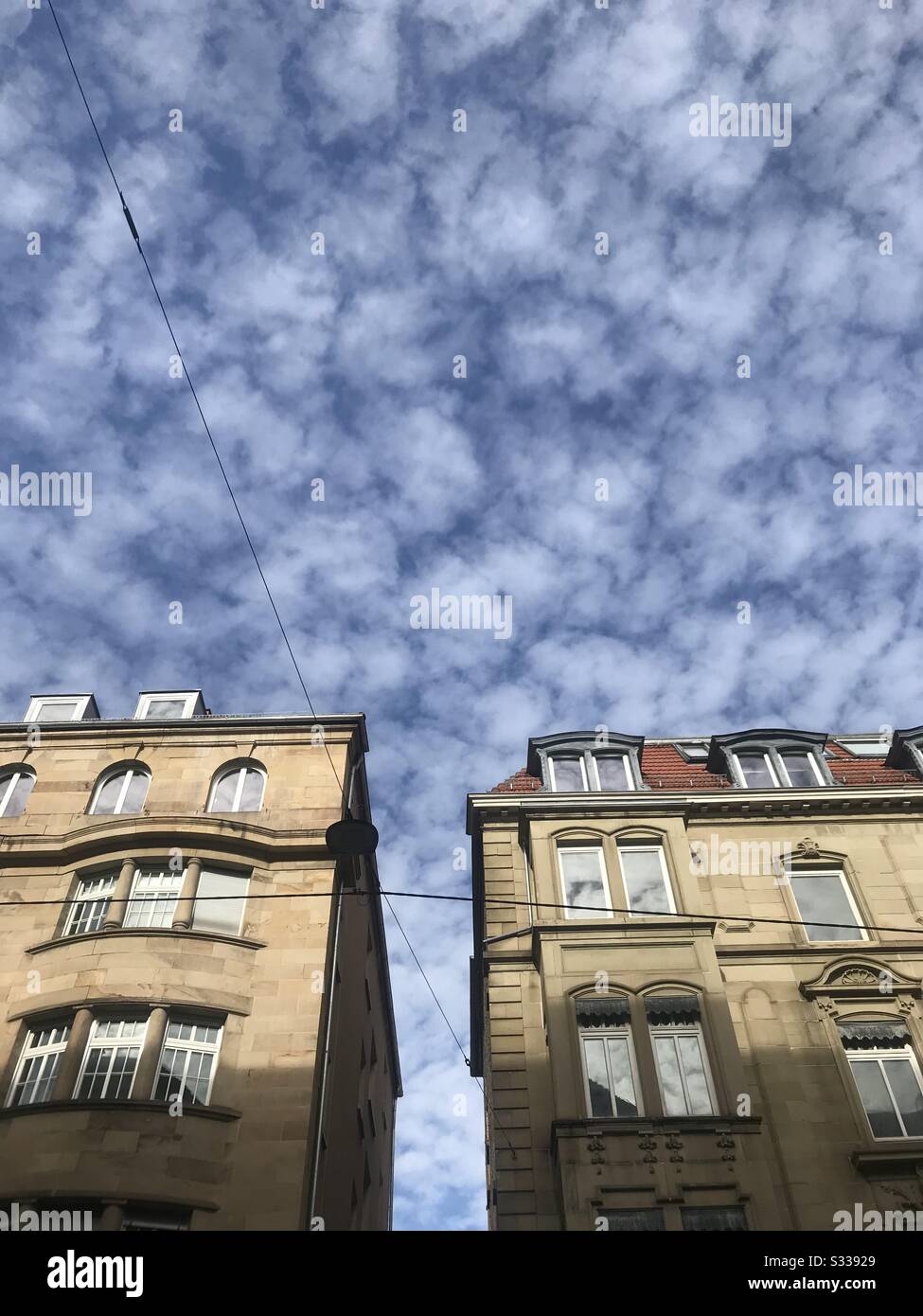 Blue sky old town hi-res stock photography and images - Alamy