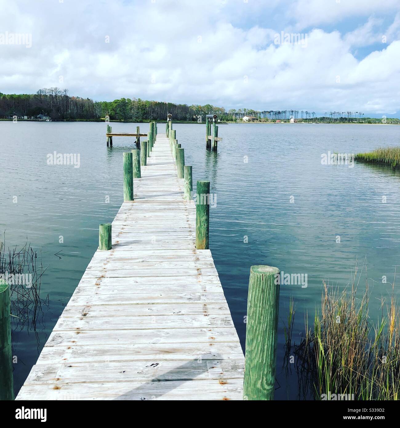 Long dock hi-res stock photography and images - Alamy