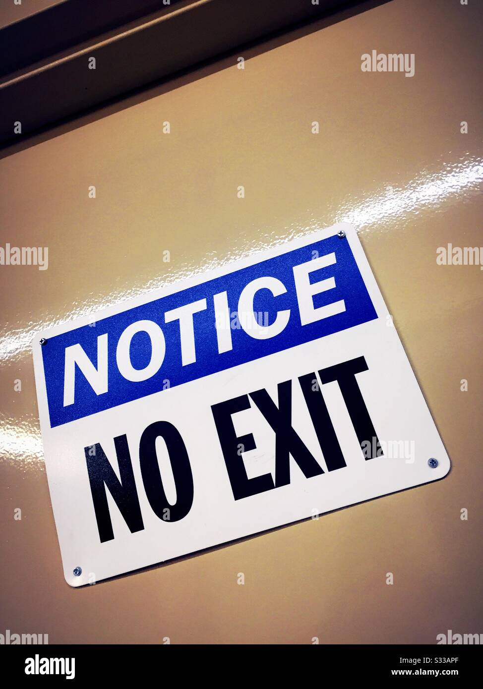 No exit sign hi-res stock photography and images - Alamy