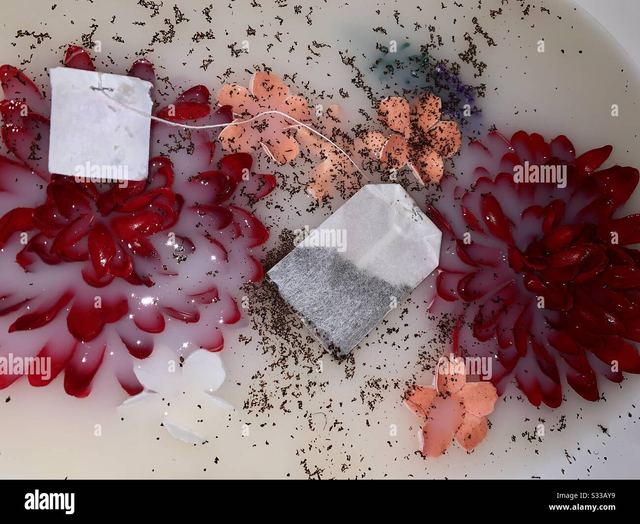 Tea and milk teabag hi-res stock photography and images - Alamy