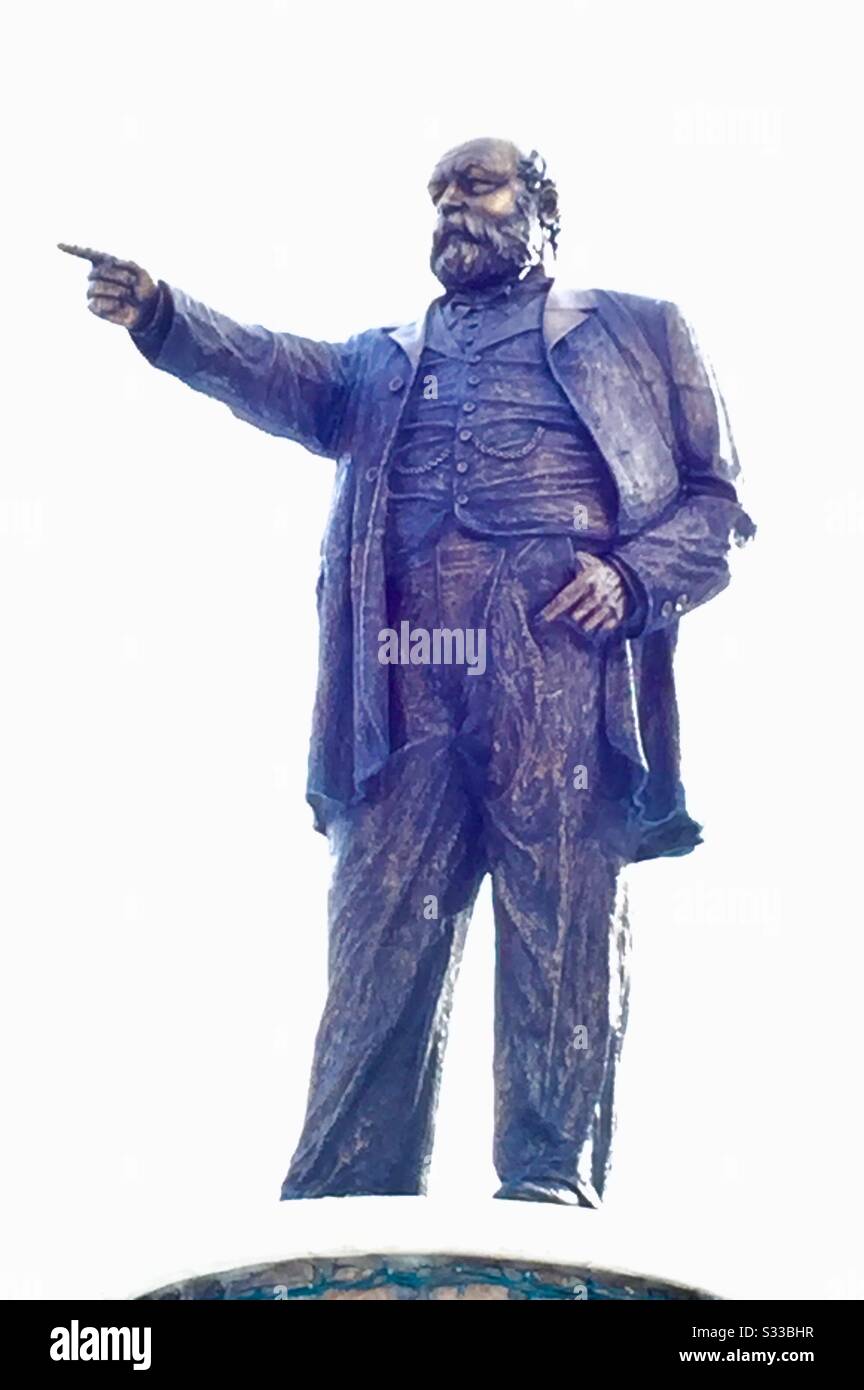 bronze statue, Sir William Van Horne , Banff Springs Hotel, Banff ...