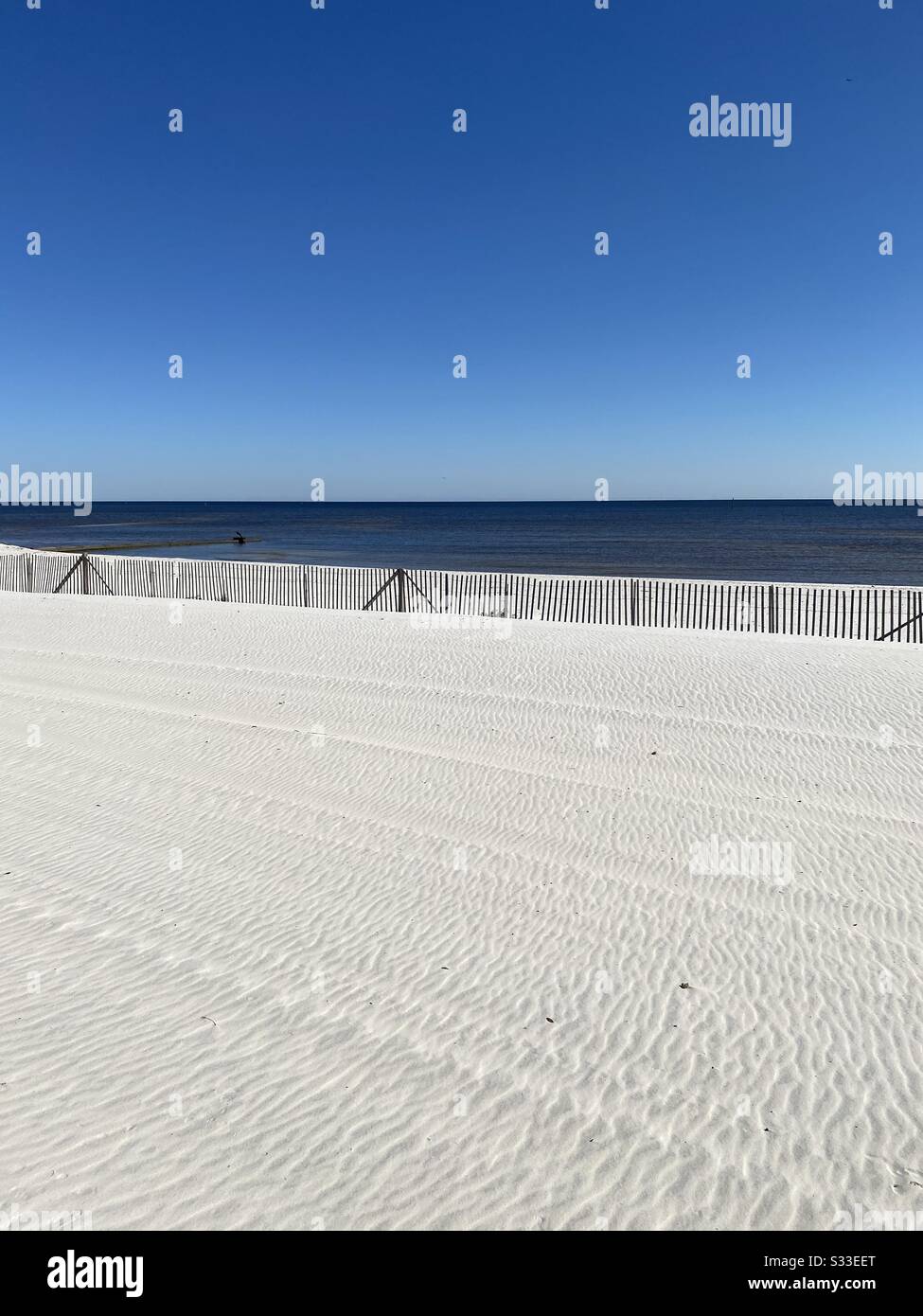 Mississippi gulf sand hi-res stock photography and images - Alamy