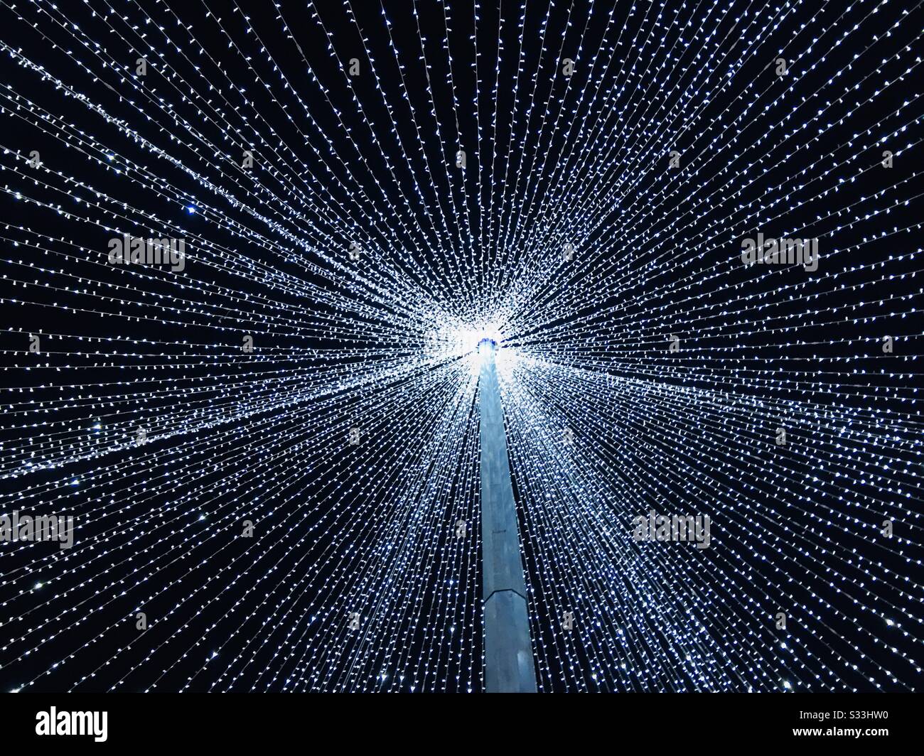 Shining lights hi-res stock photography and images - Alamy