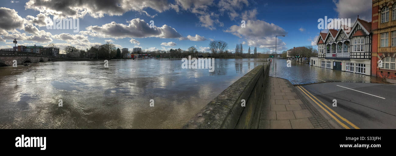 River Severn flooding panorama, N Parade (A44) in Worcester, UK. Taken ...