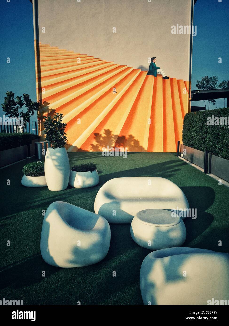 Corner top hi-res stock photography and images - Alamy