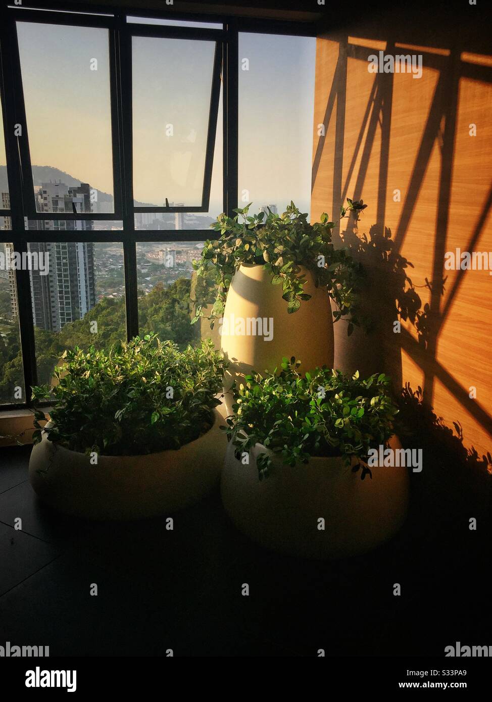 Roof top view at the lift Stock Photo - Alamy