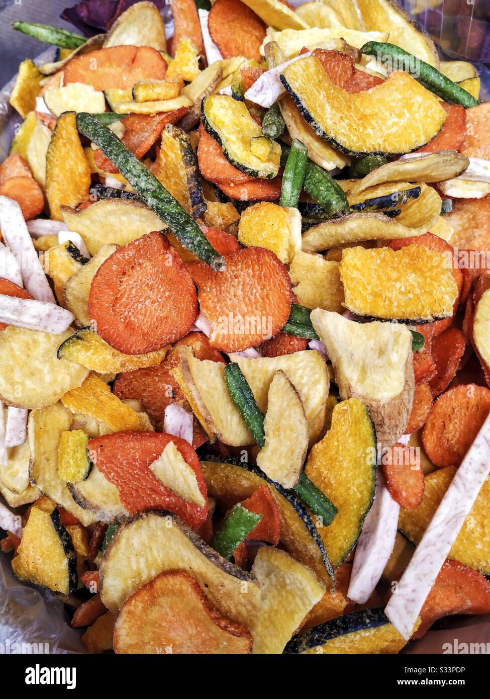 Dried vegetables texture hi-res stock photography and images - Alamy