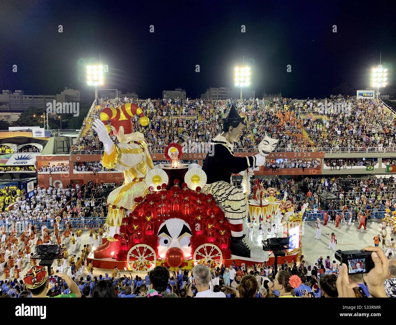 Samba schools parade rio hi-res stock photography and images - Alamy