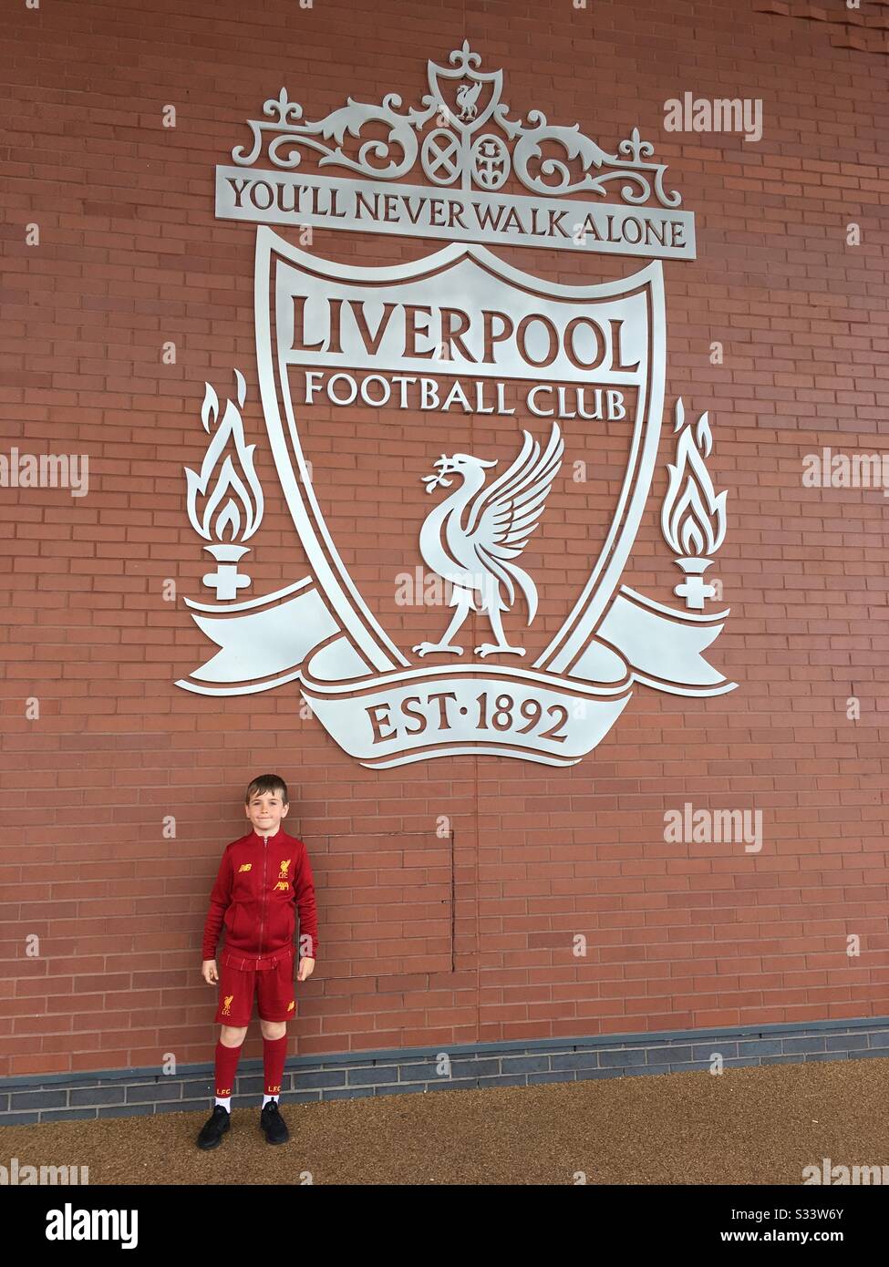 Liverpool football club fan Stock Photo - Alamy