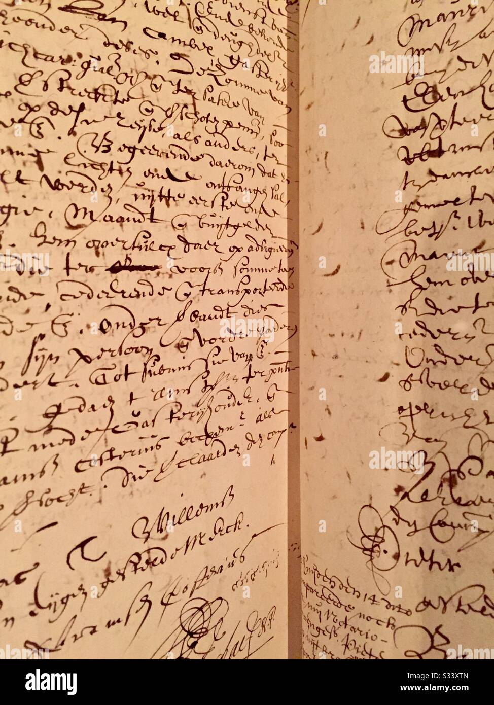 17th Century, Amsterdam, Netherlands, stylistic fragment of script (a ...