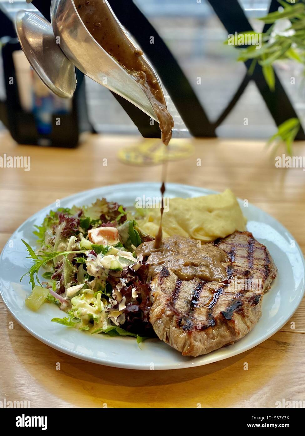 Steakhouses hi-res stock photography and images - Alamy