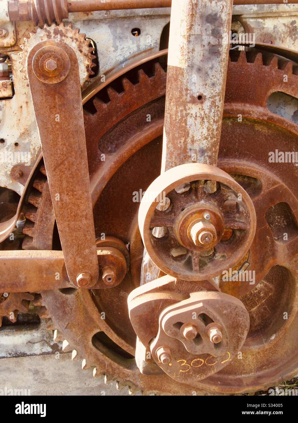 Rust rusted machine hi-res stock photography and images - Alamy