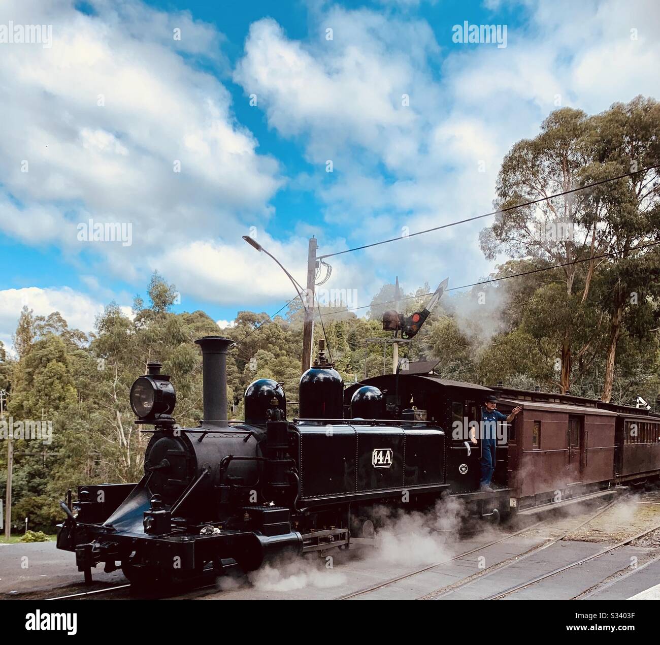 Puffing billy hi-res stock photography and images - Alamy