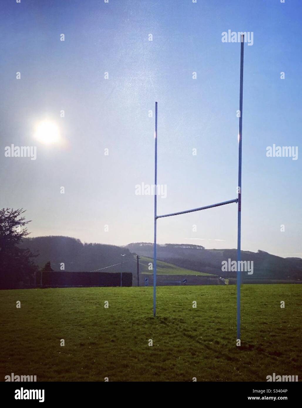Rugby goal posts hi-res stock photography and images - Alamy