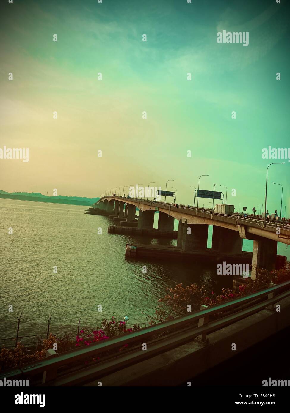 Longbridge hi-res stock photography and images - Alamy