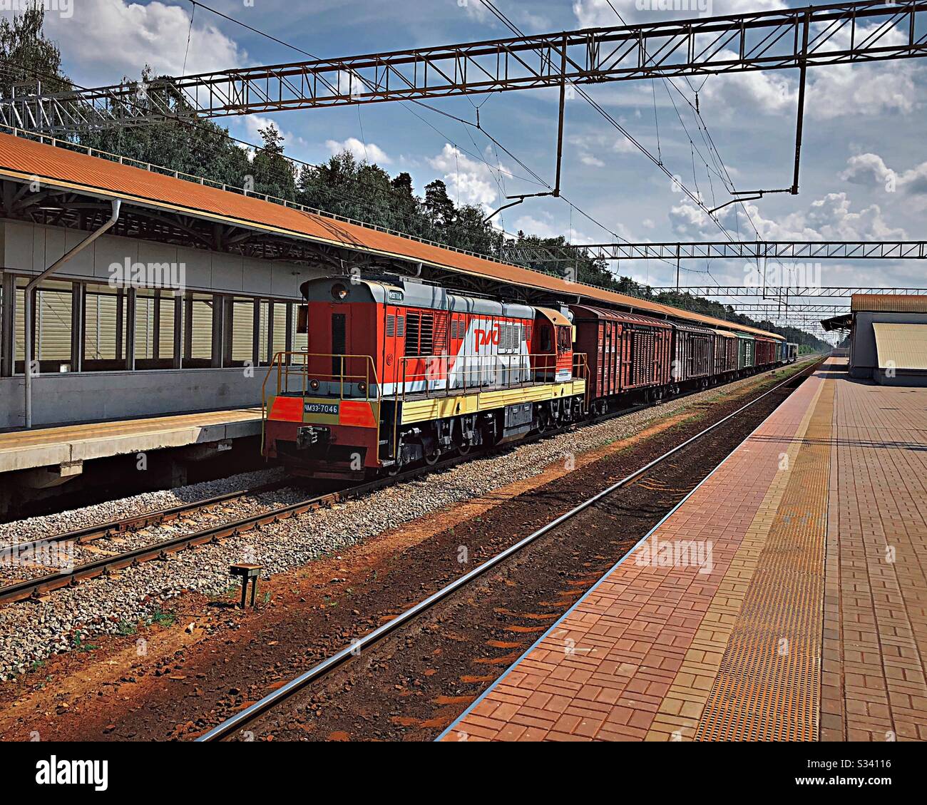 Shunting locomotive hi-res stock photography and images - Alamy
