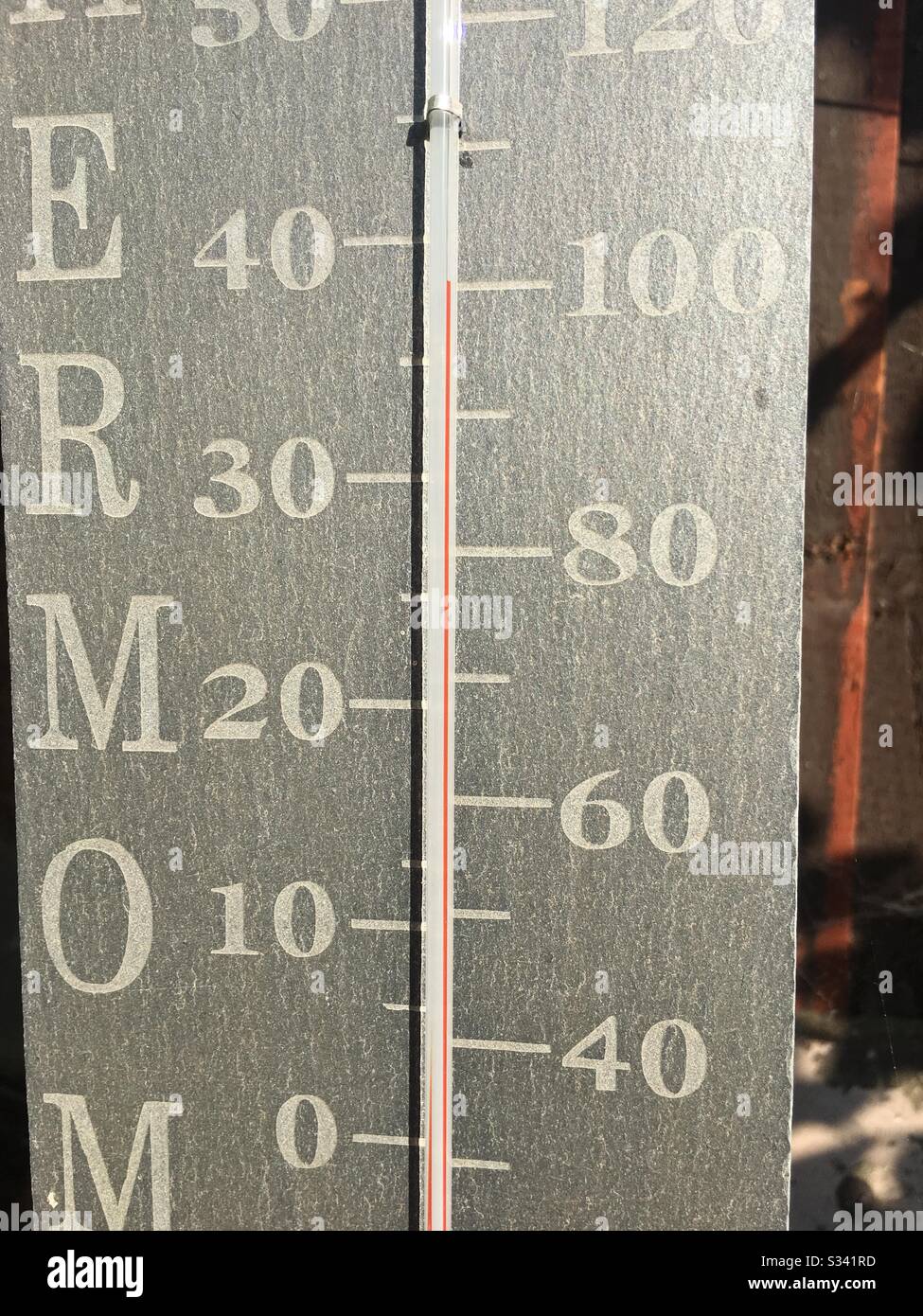 100 degrees hi-res stock photography and images - Alamy