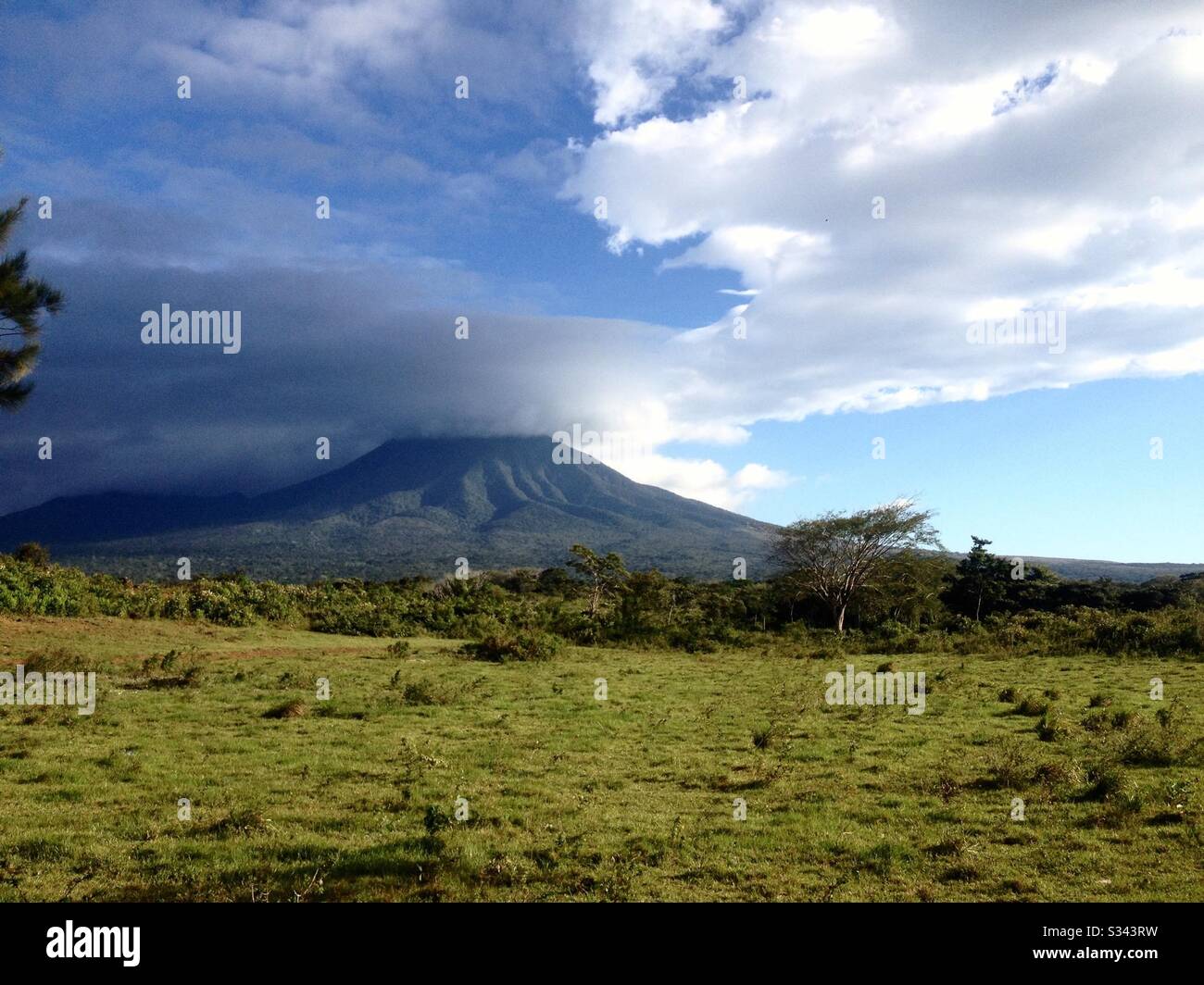 Costa rica orosi volcano hi-res stock photography and images - Alamy