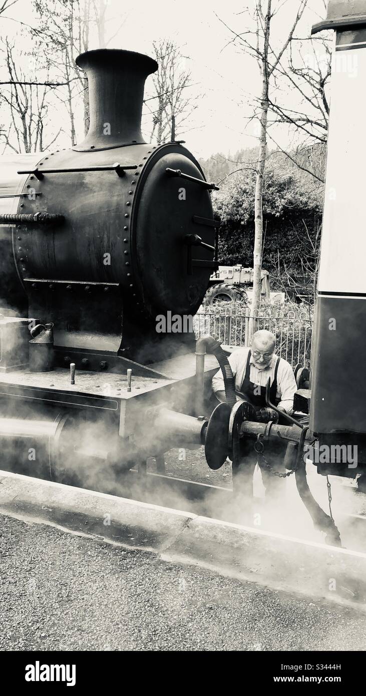 Train engineer hi-res stock photography and images - Alamy