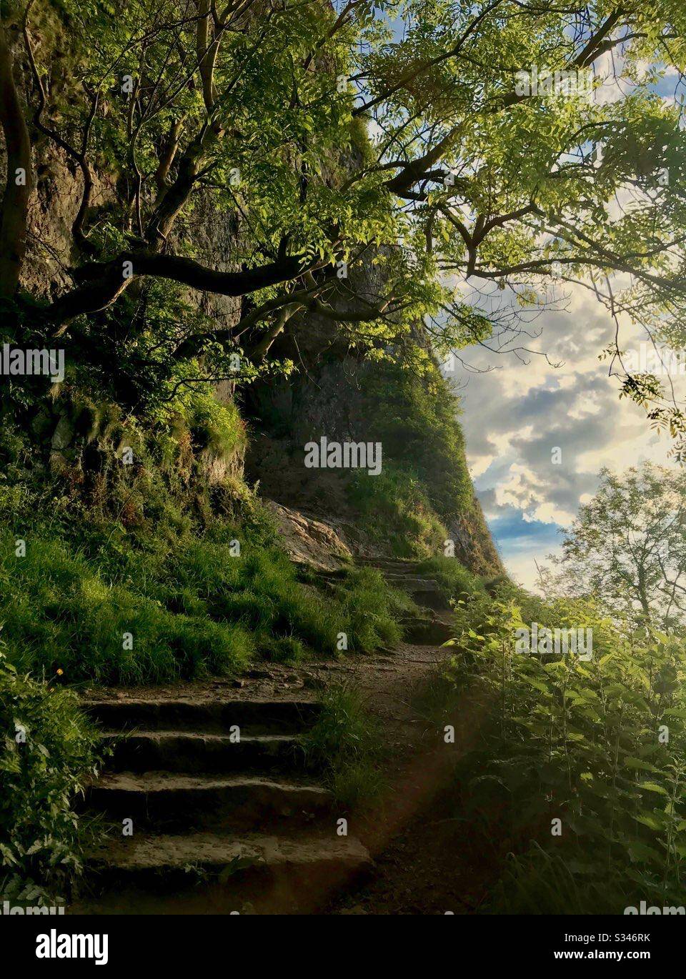 Caves In Hillside Stock Photos & Caves In Hillside Stock Images - Alamy
