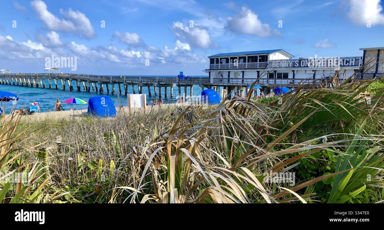 Lake worth pier hi-res stock photography and images - Alamy