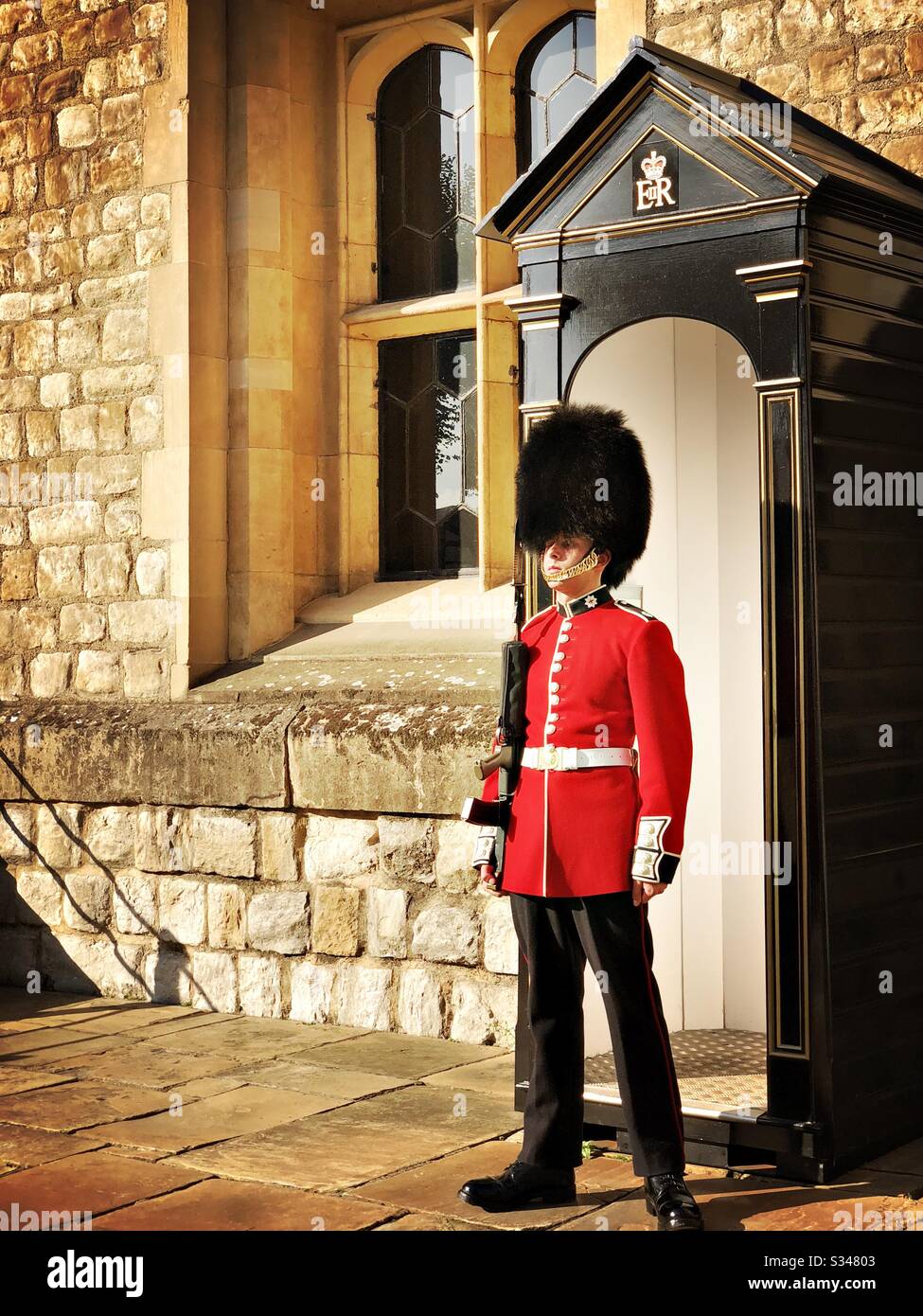 Scots Guard sentry at the Jewel House, Waterloo Block, Tower of London ...