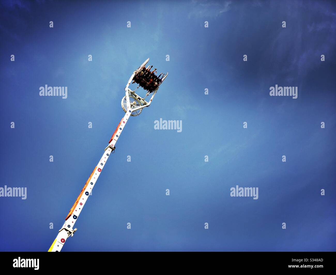 Pendulum ride hi-res stock photography and images - Alamy