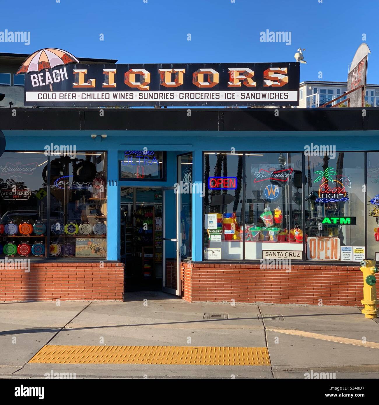 Beach Liquors, Santa Cruz, California, United States Stock Photo - Alamy
