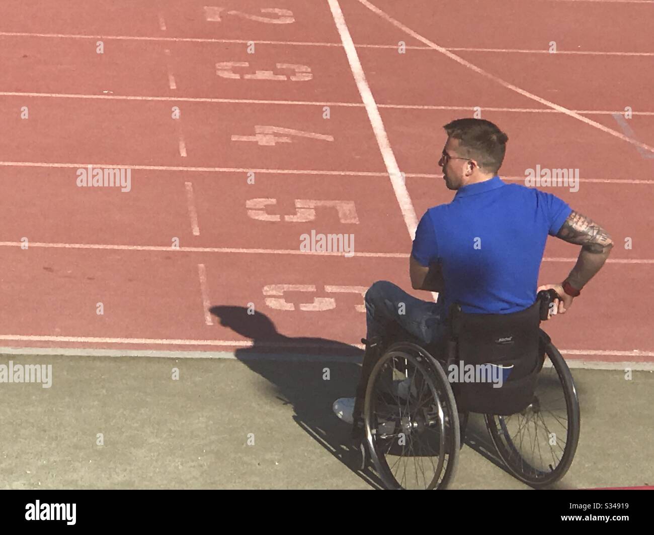 Disabled sports in wheelchair hi-res stock photography and images - Alamy