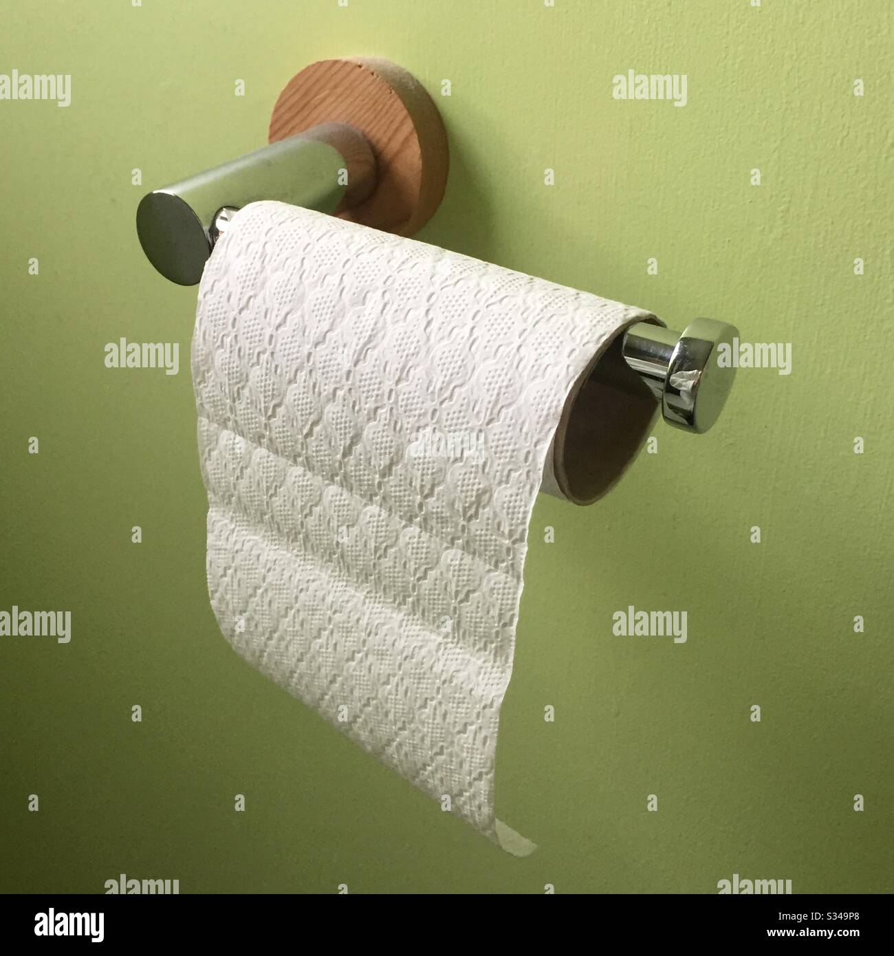 Toilet Roll Rationing High Resolution Stock Photography and Images - Alamy
